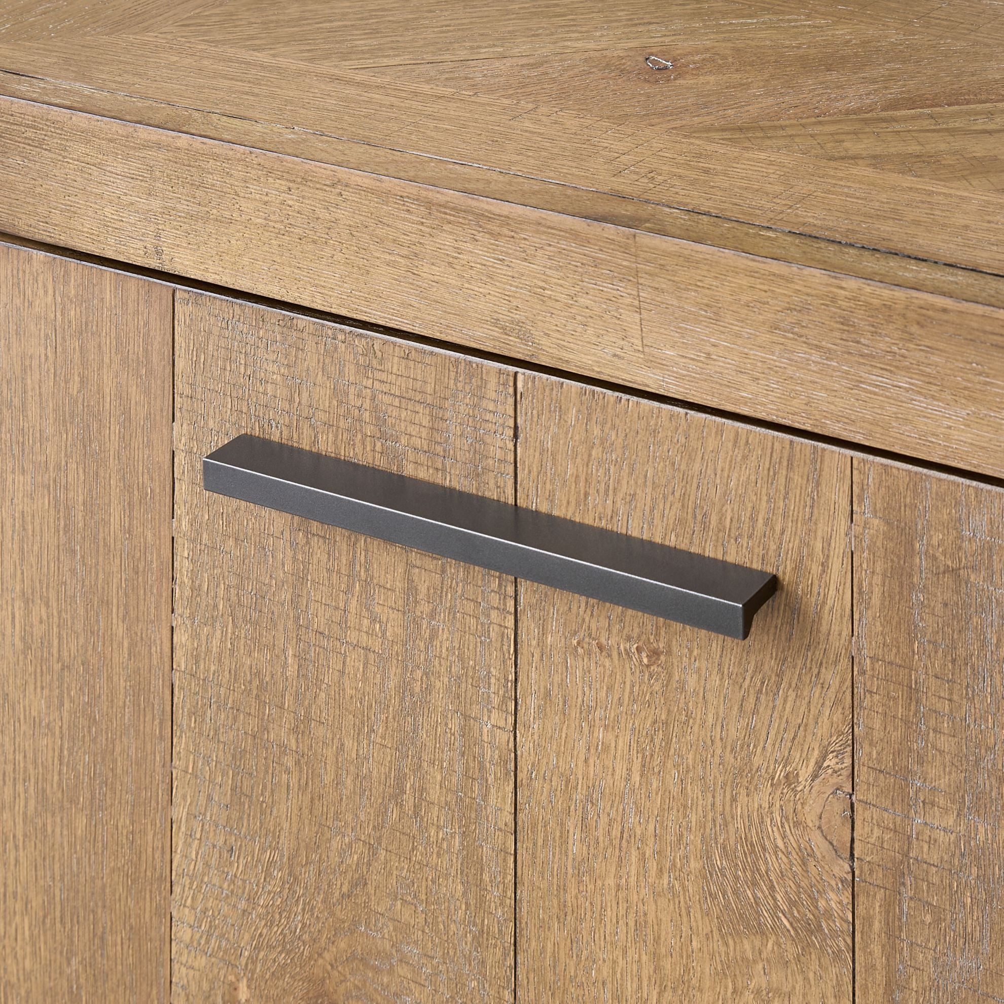 Landmark Server | The Furniture Mart