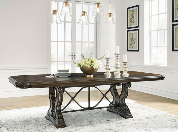 Maylee Dining Table | The Furniture Mart