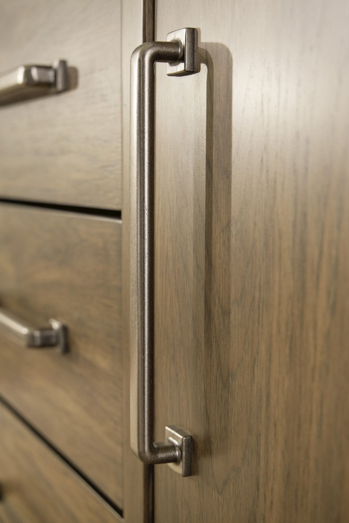Cabalynn Dining Server | The Furniture Mart